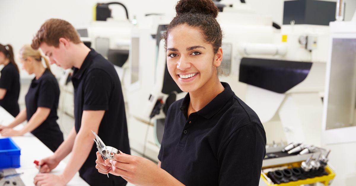 5 Benefits Hiring Students for Your Summer Employment Needs 5 Benefits Hiring Students for Your Summer Employment Needs